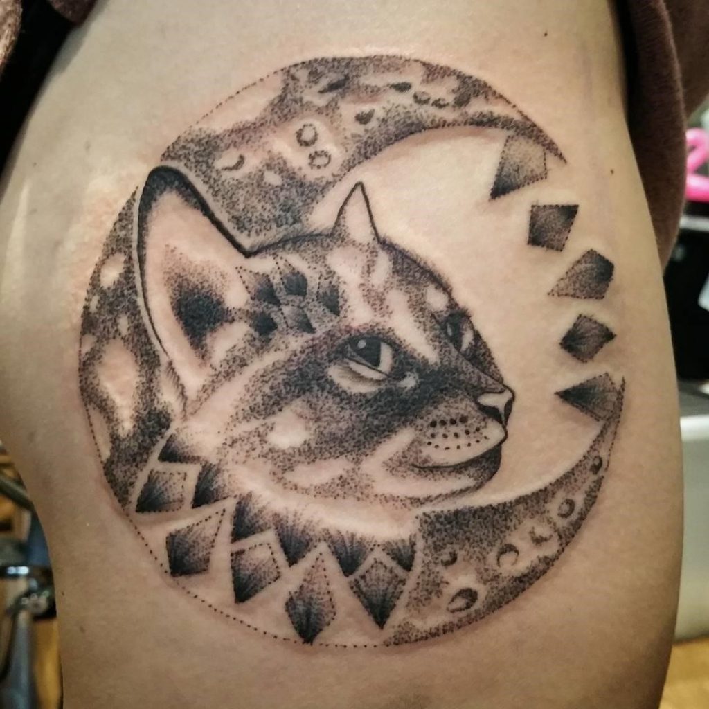 50+ hip tattoos Ideas [Best Designs] • Canadian Tattoos